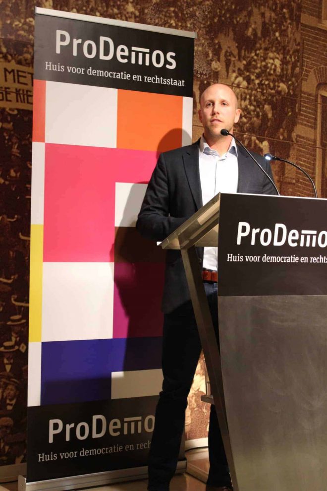 Verslag college 2 - Matthijs Rooduijn - ProDemos